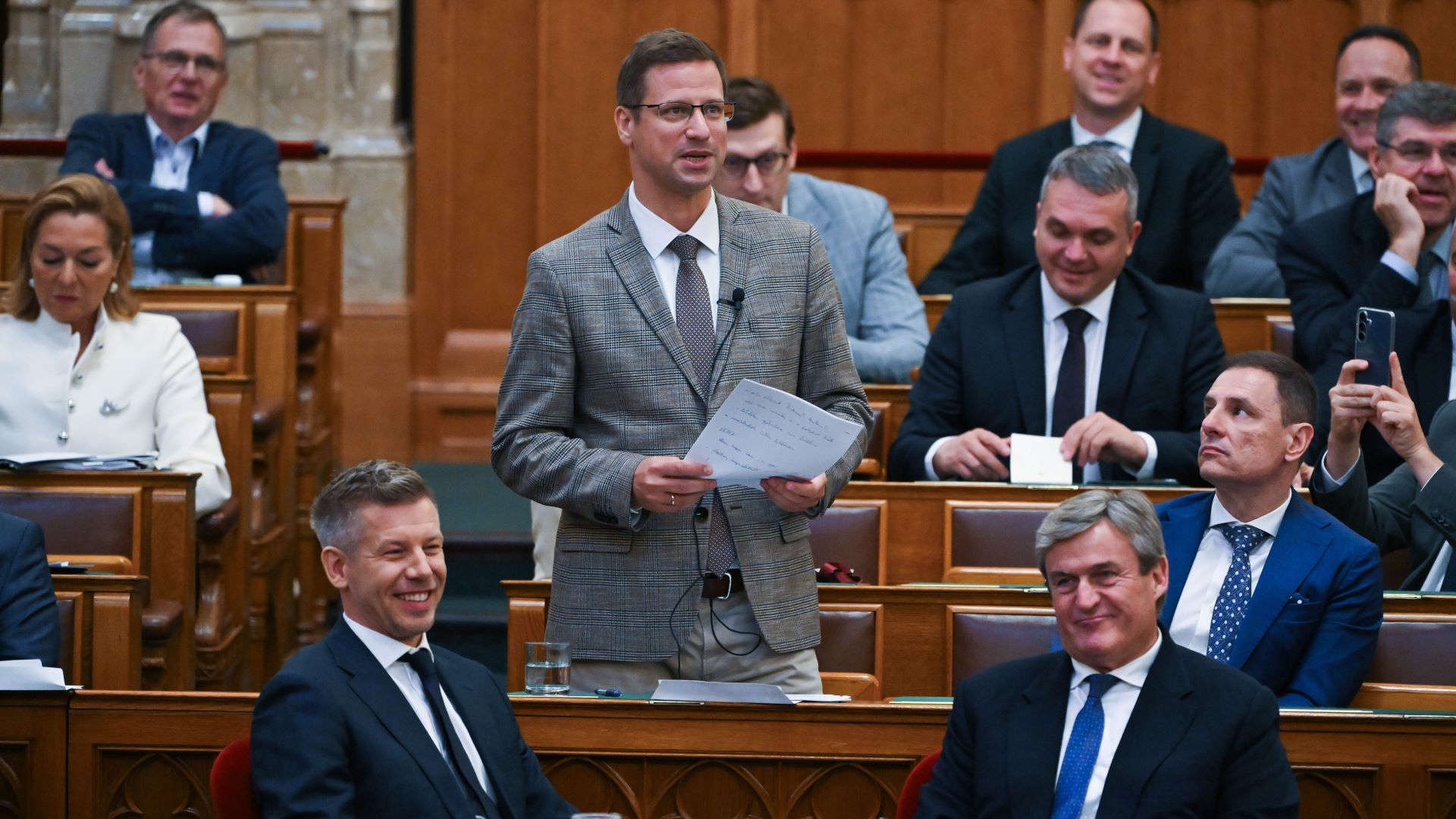 Helyettes államtitkárok lettek a kormányszóvivők | Magyar Hang
